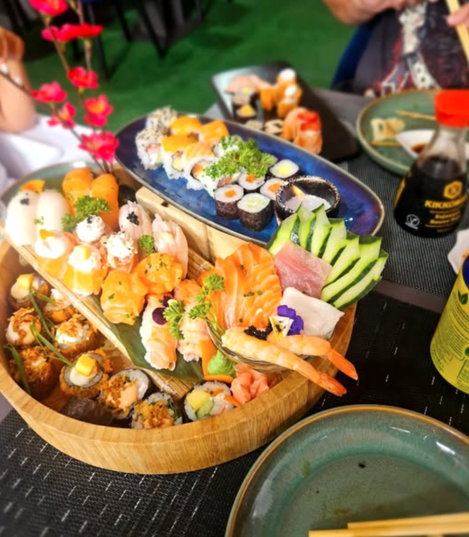 Savana Sushi Mem Martins, Portugal - Restaurant Menu,...